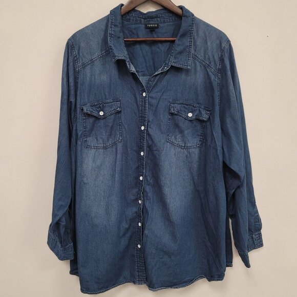 torrid | Tops | Torrid Womens Country Chambray Button Up Top Size 5x ...